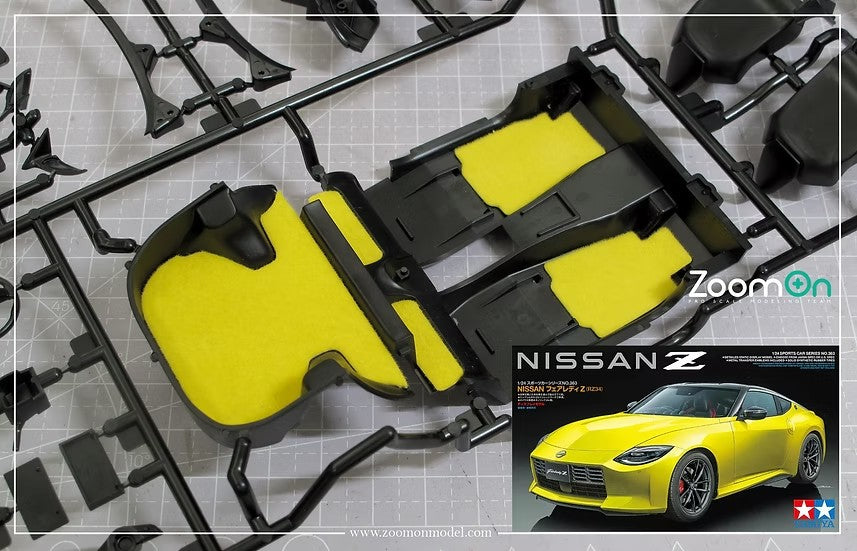 ZoomOn ZC017 1/24 カーペットセット - 日産 フェアレディ Z (RZ34) - ブルー – ホビーショップ パンツァーレーア